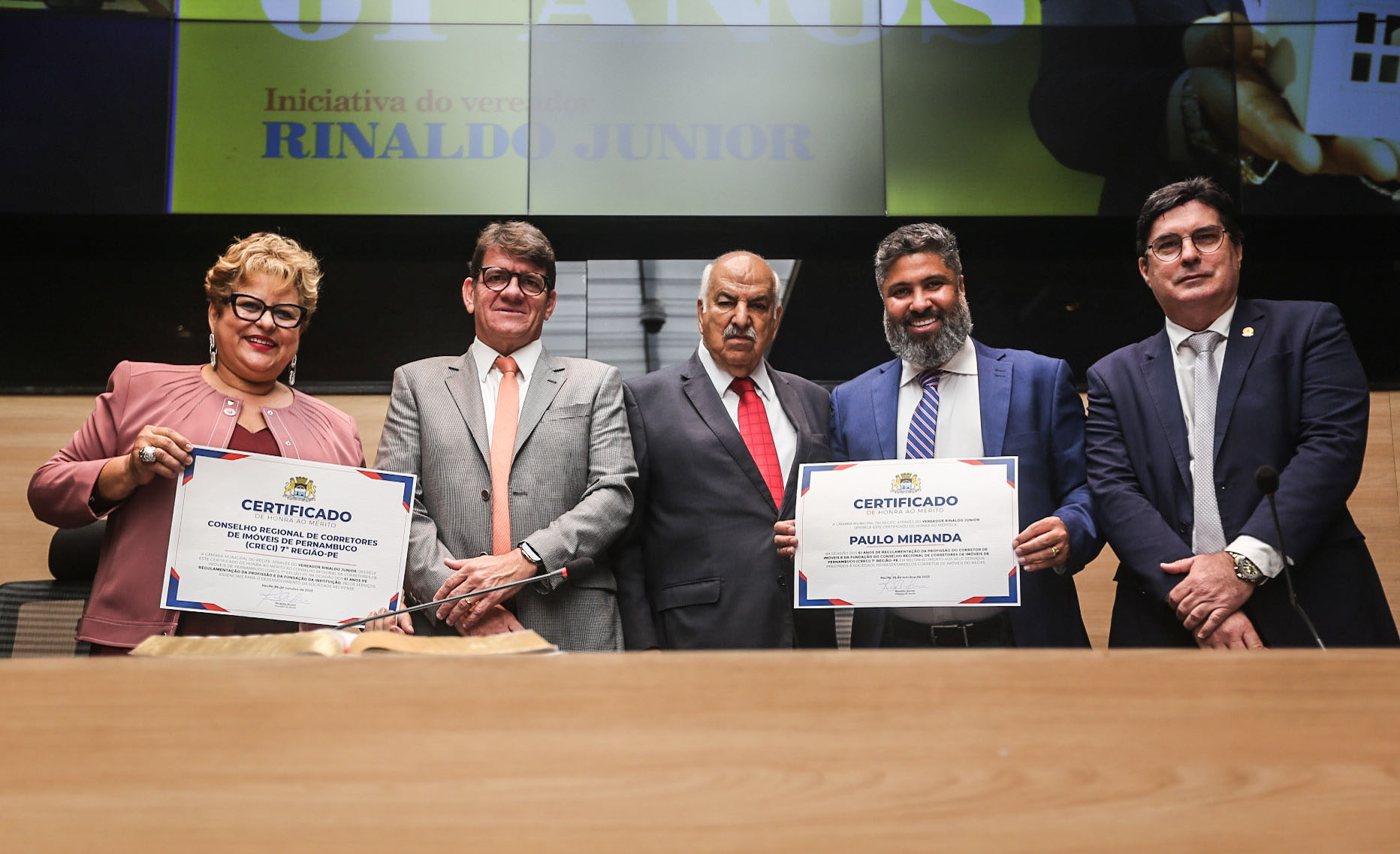 Solene destaca os 61 anos da regulamentação da profissão e de fundação ...